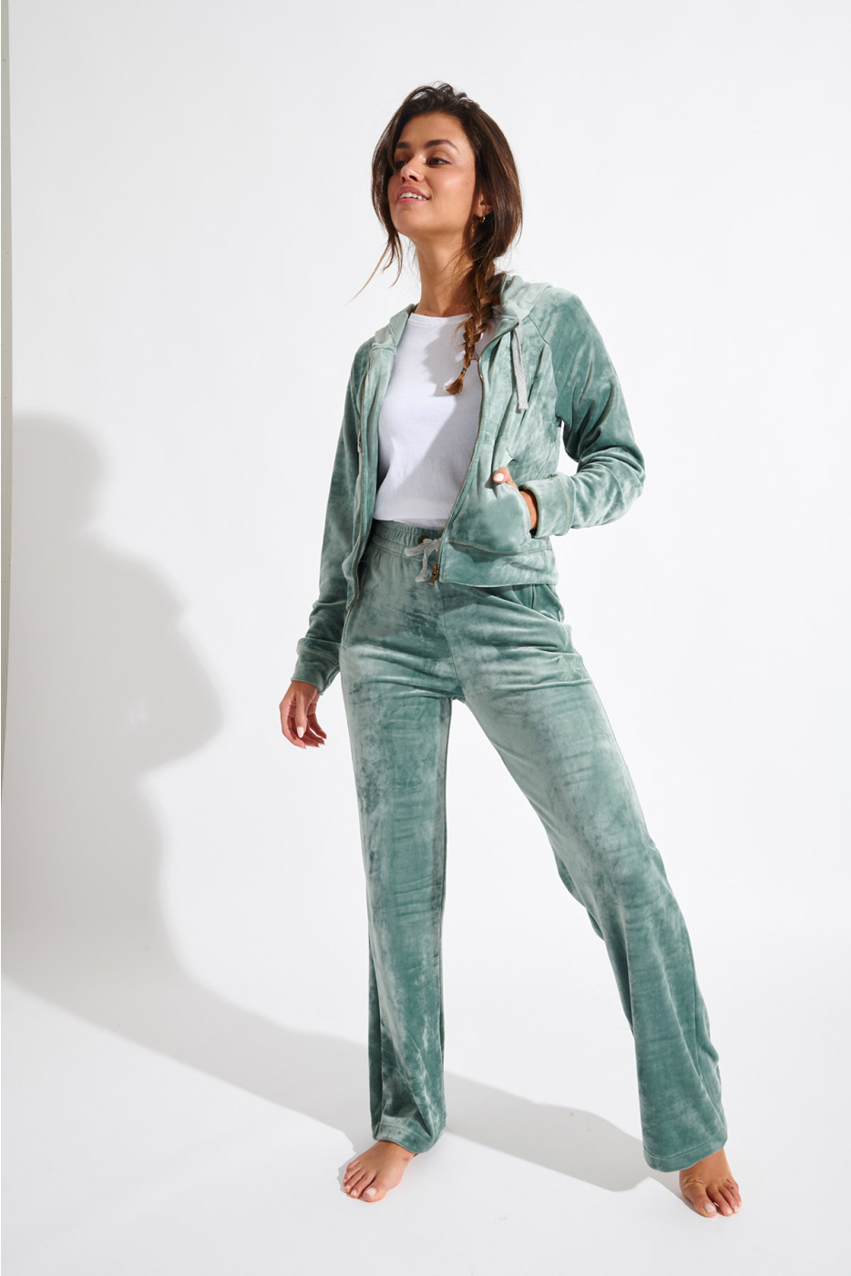 MAKAIO SEALAKE almond green velvet jacket | Banana Moon®