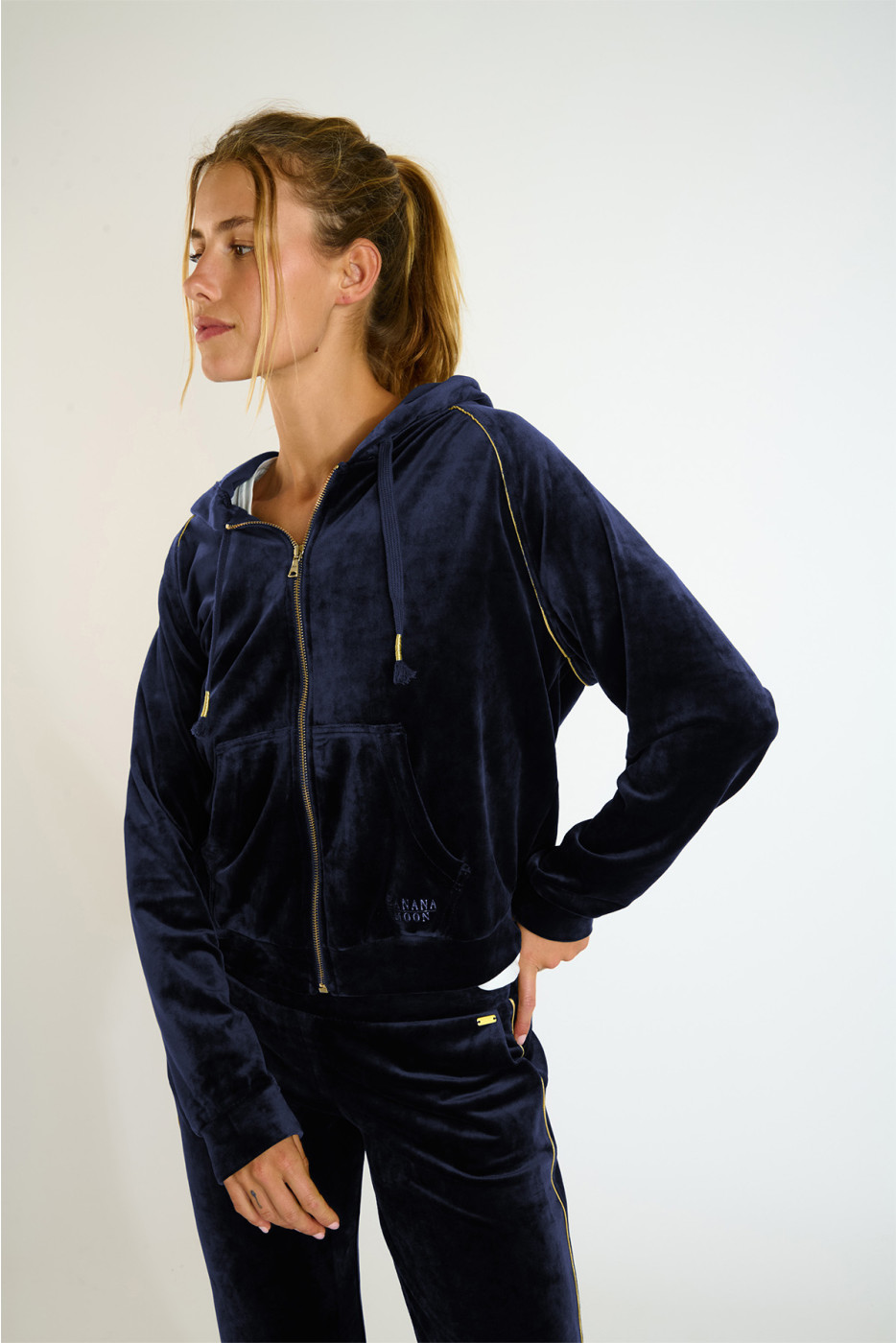 HELEN SEASHINE Blue Velvet Jacket | Banana Moon®